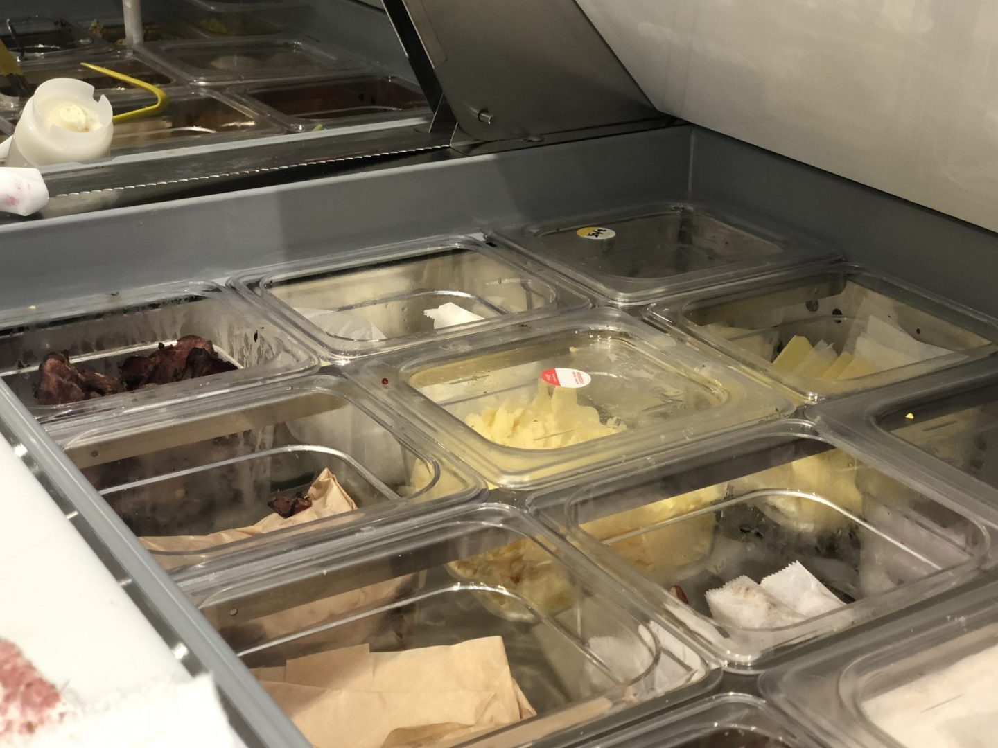 » New Deli-Style Restaurant Hops On Plant-Based Trend