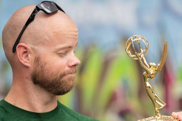 » Emmy Award Winning Journalist Lives in His Car