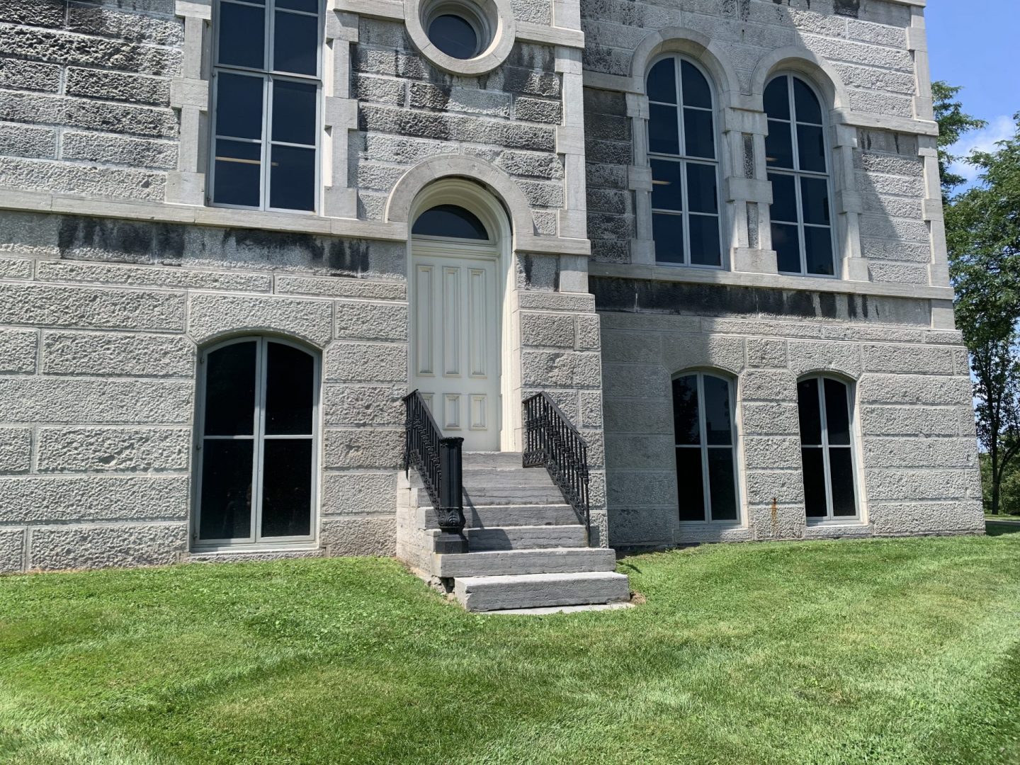 » Professor Chronicles Syracuse University’s History through Campus Tour
