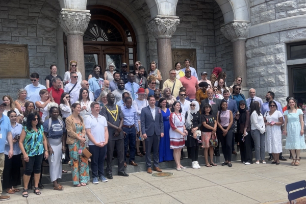 » Syracuse Raises a Flag for National Refugee Day